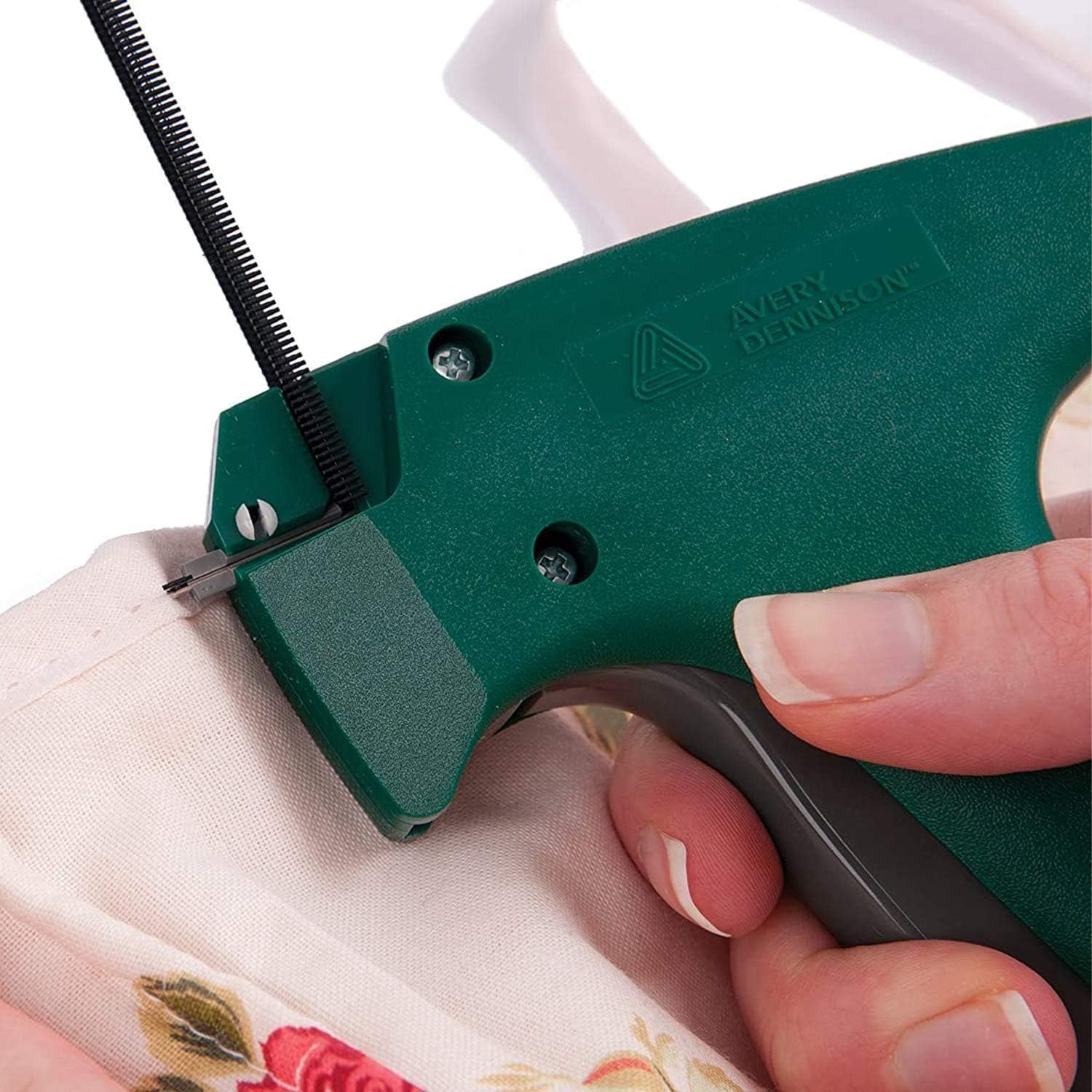 👕 Quick Clothing Fixer™ – Instantly Repair & Tag Clothing Like a Pro ...
